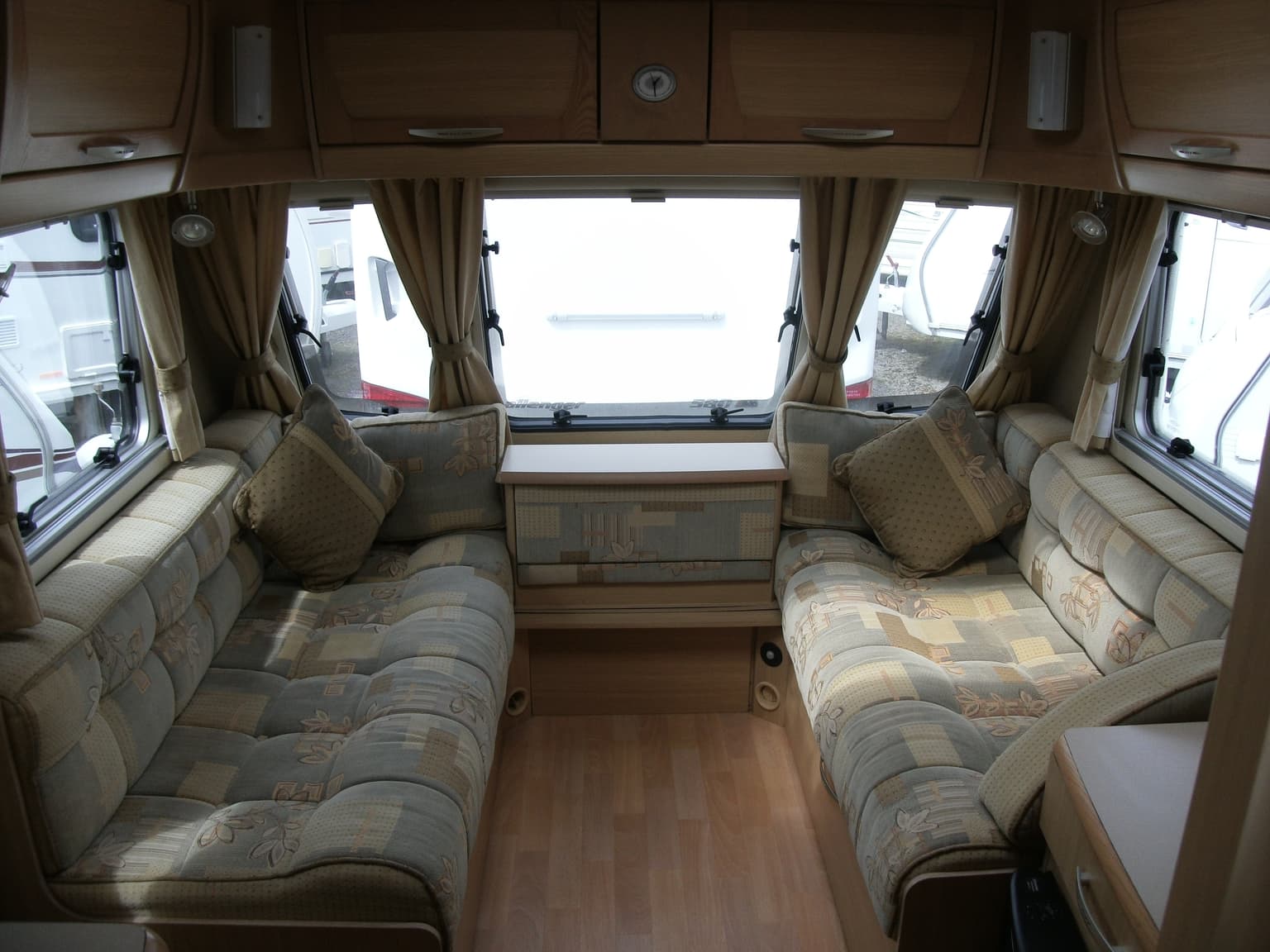 2007 Abbey GTS 420 - SOLD | Black Country Caravans & Camping