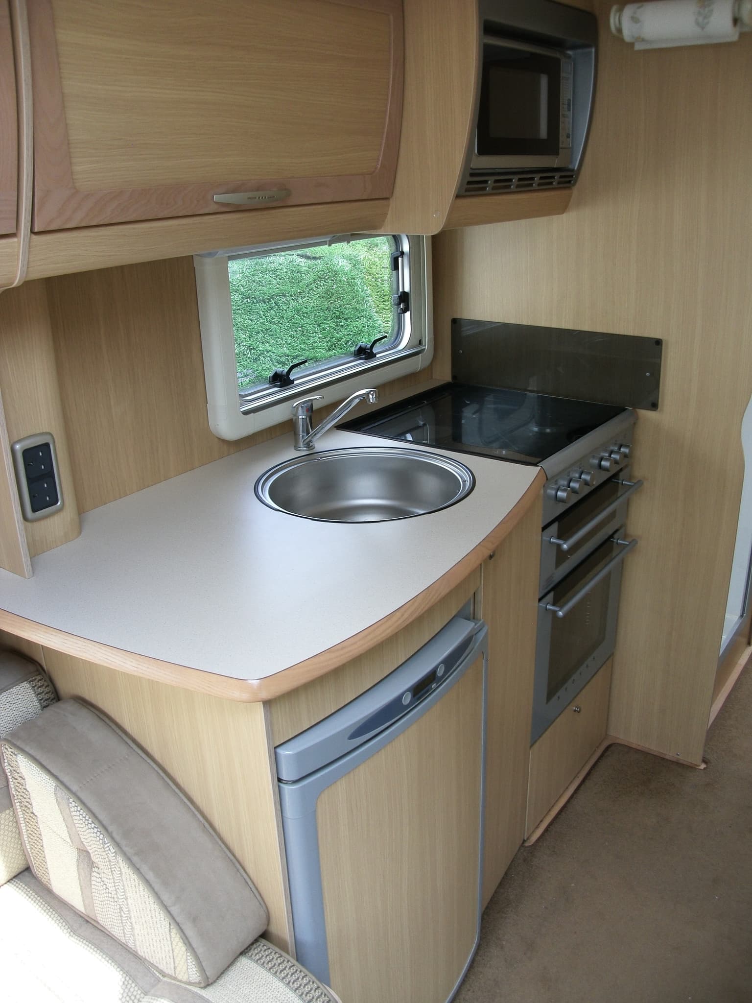 2007 Abbey Spectrum 535 - SOLD | Black Country Caravans & Camping