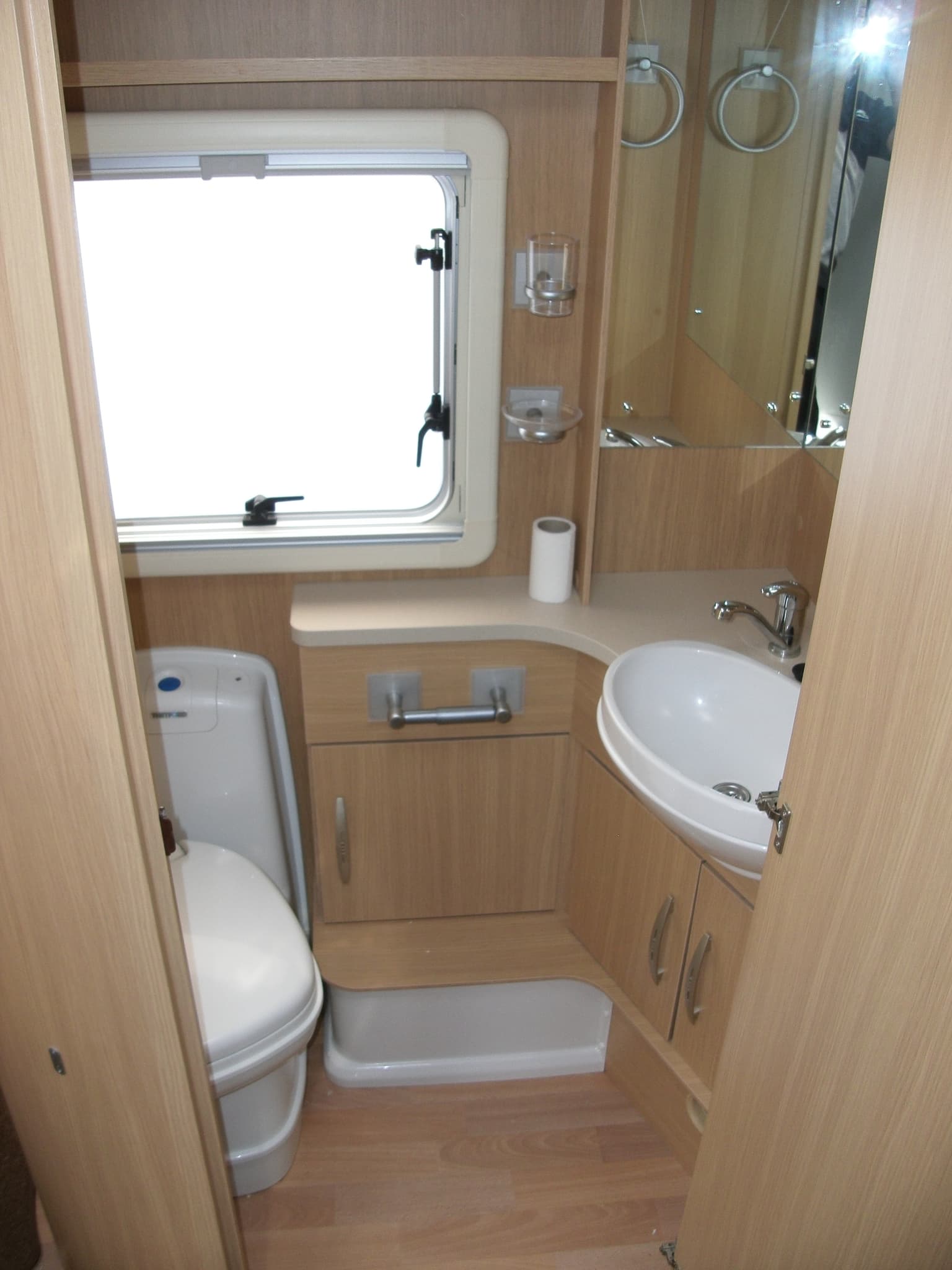 2007 Abbey Spectrum 535 - SOLD | Black Country Caravans & Camping
