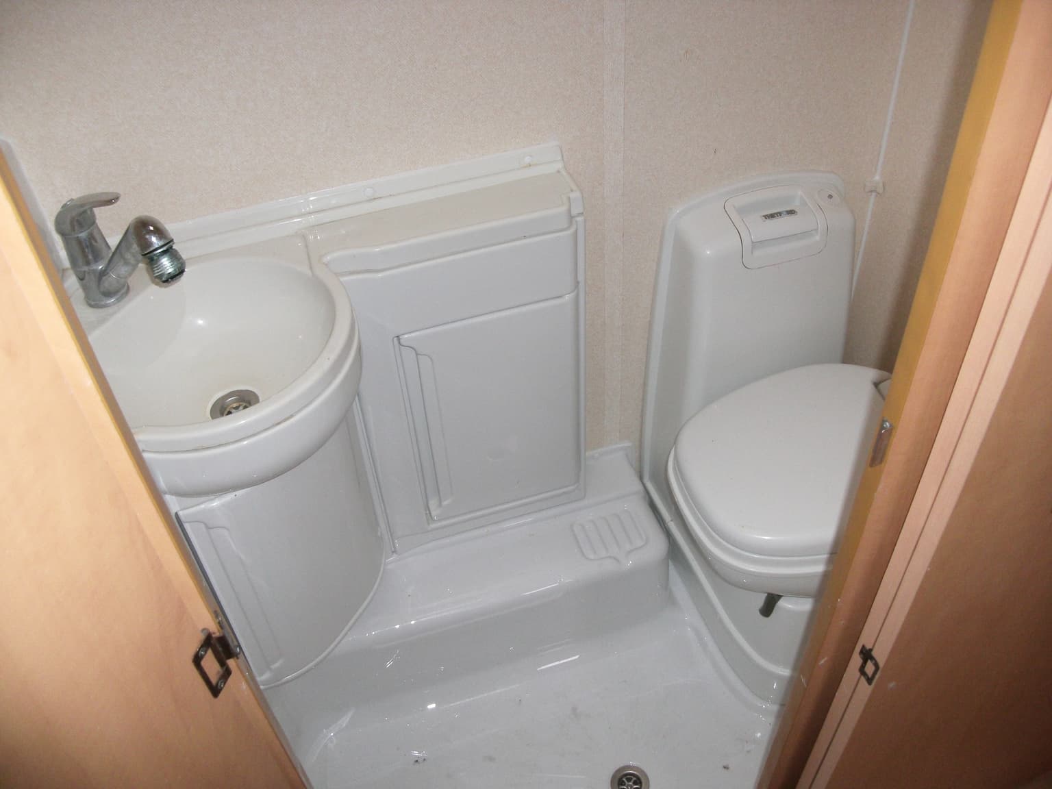 2004 Bailey Ranger 500/5 - SOLD | Black Country Caravans & Camping