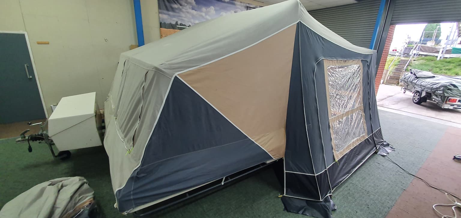 Camplet Royal - SOLD | Black Country Caravans & Camping