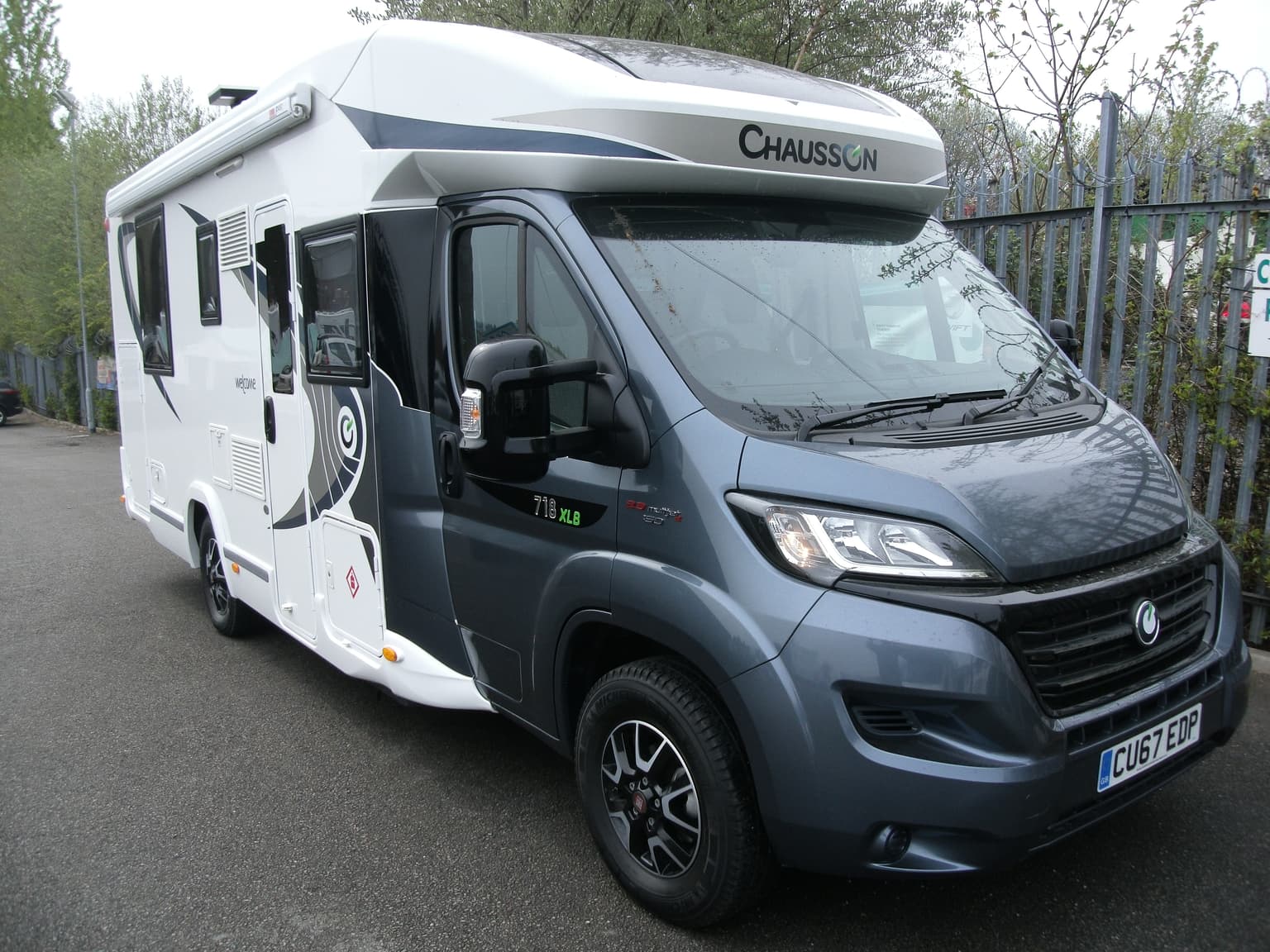 2017 Chausson Welcome 718 XLB - SOLD | Black Country Caravans & Camping