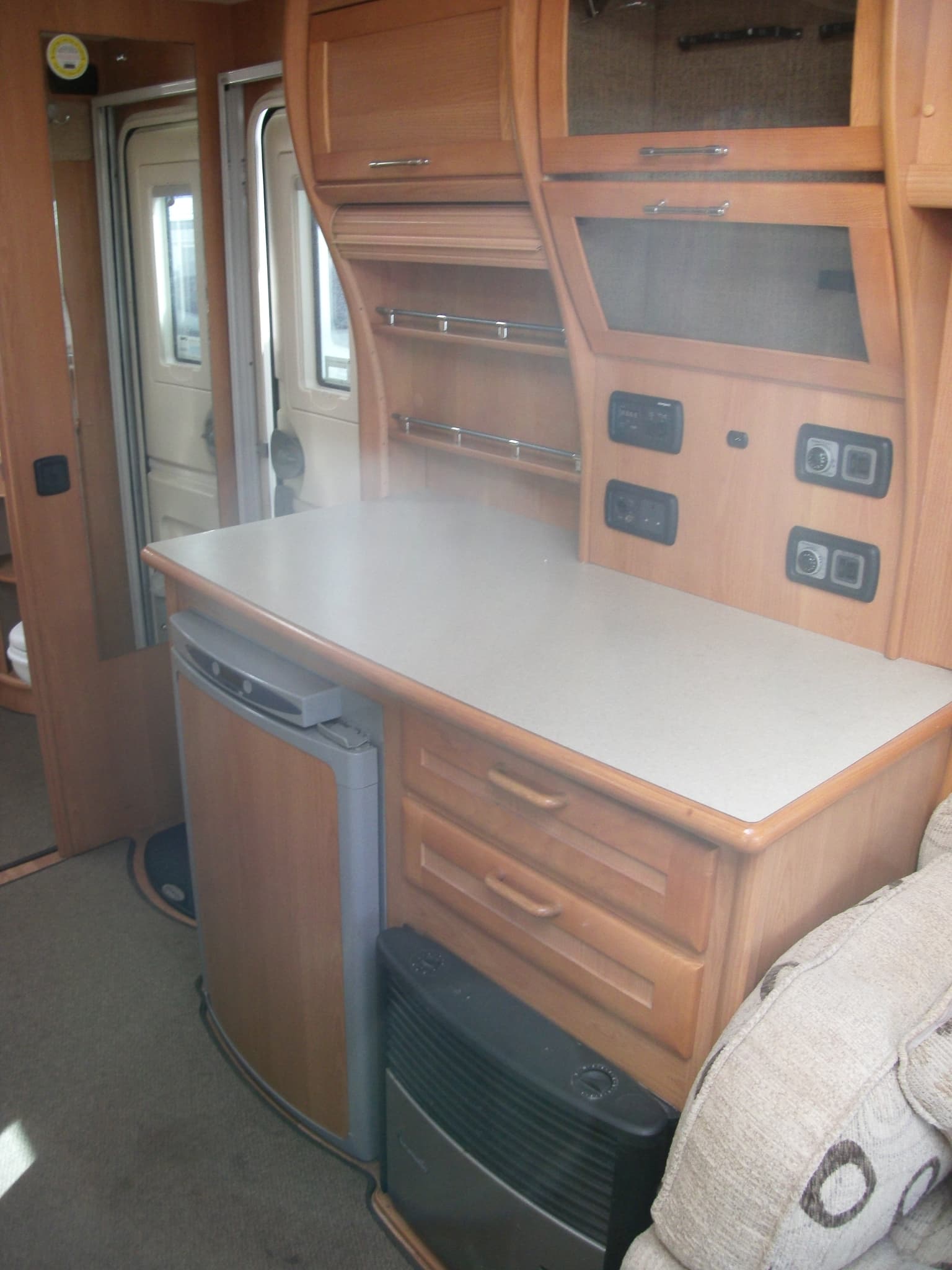 2008 Compass Omega 482 - SOLD | Black Country Caravans & Camping