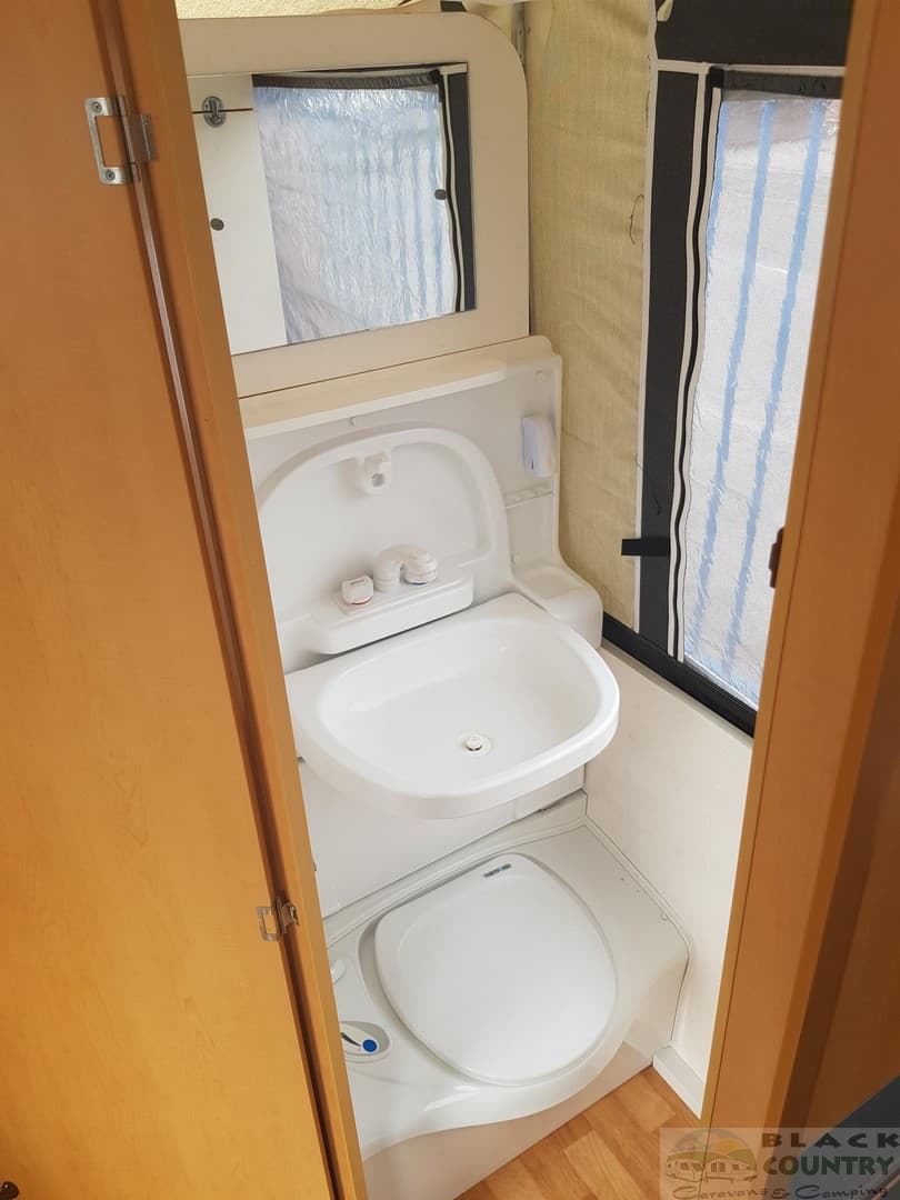 2015 Conway Crusader - SOLD | Black Country Caravans & Camping
