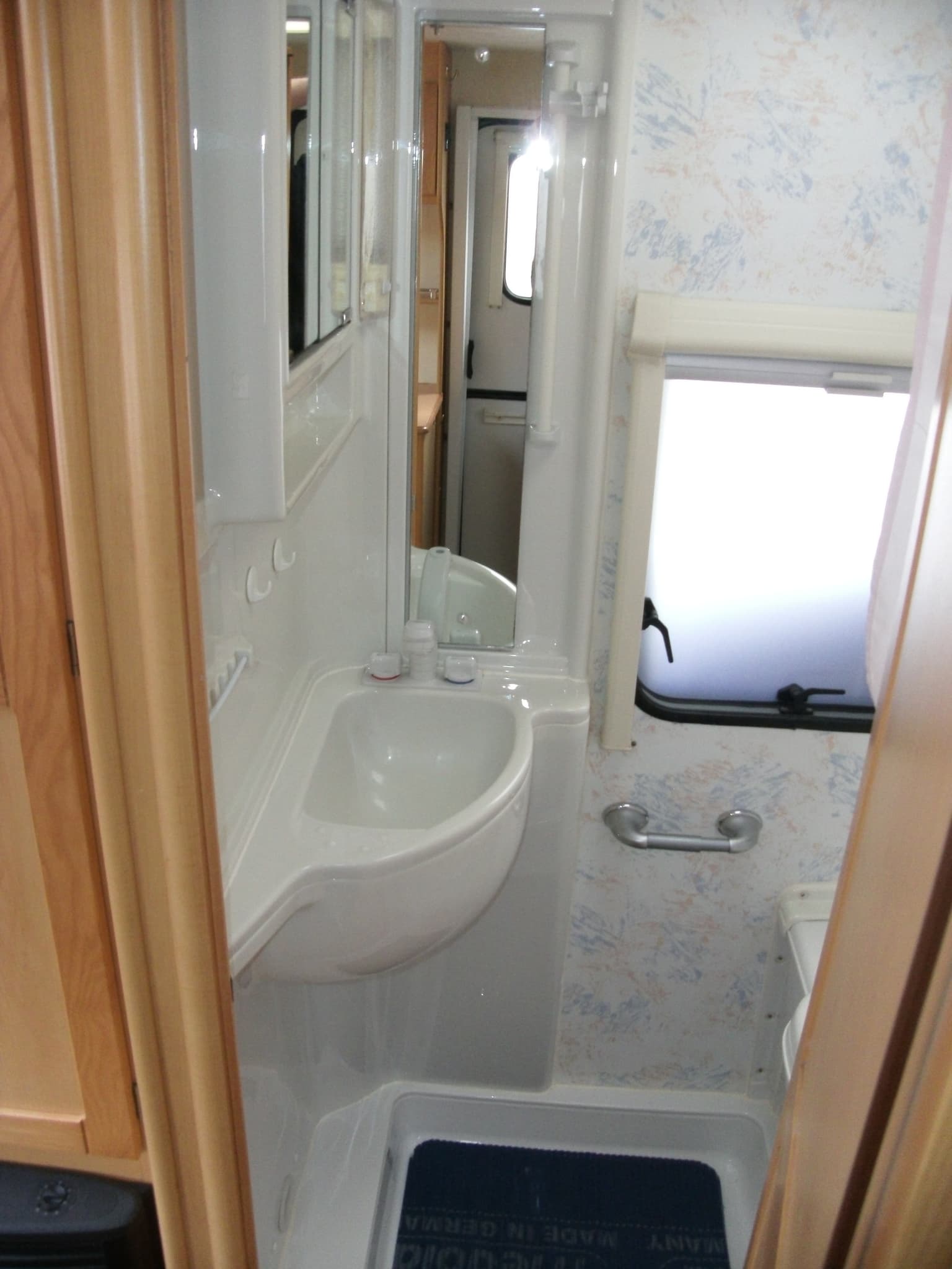 2005 Elddis Avante 362 - SOLD | Black Country Caravans & Camping