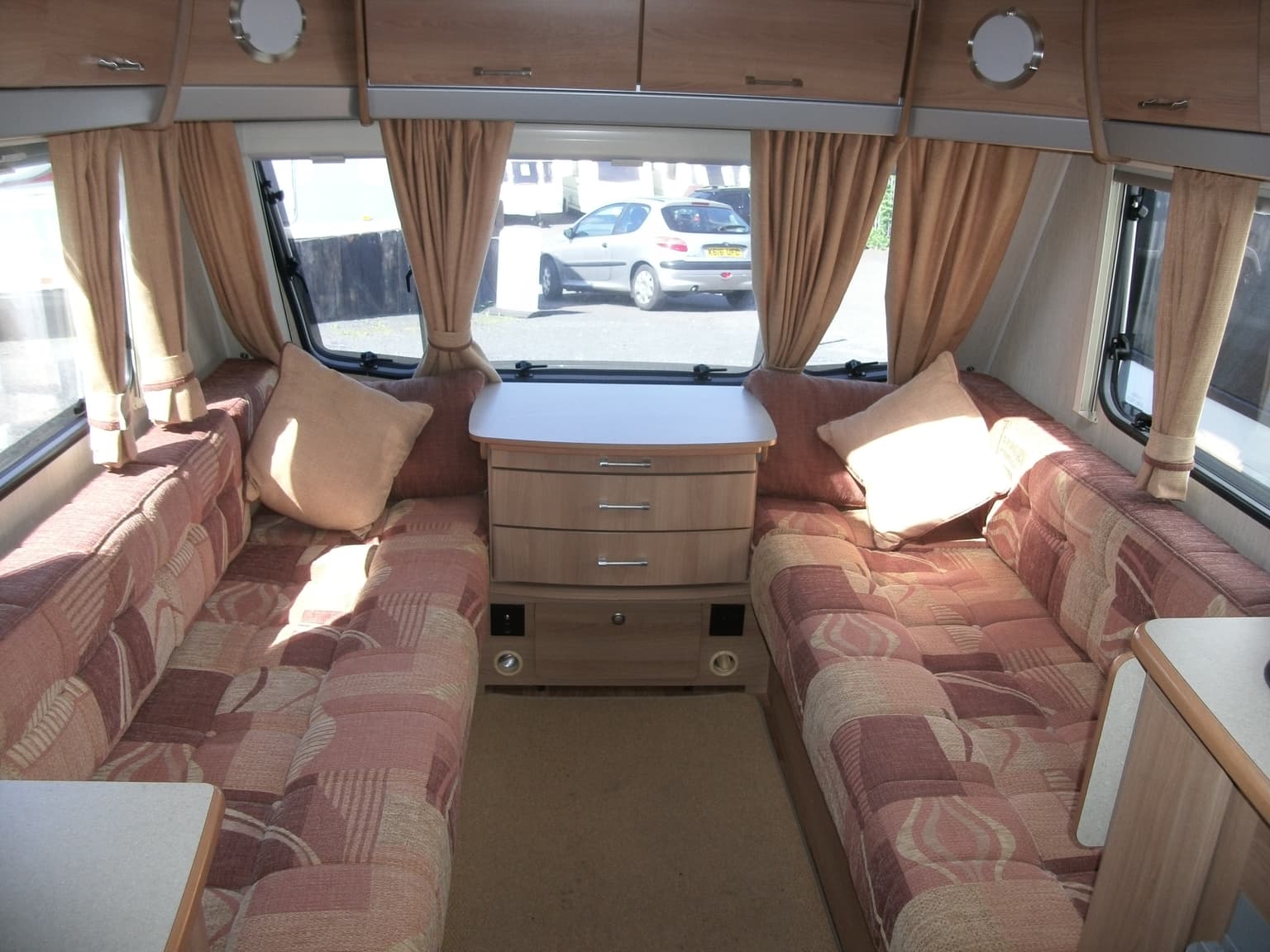 2008 Elddis Avante Club 462 - SOLD | Black Country Caravans & Camping