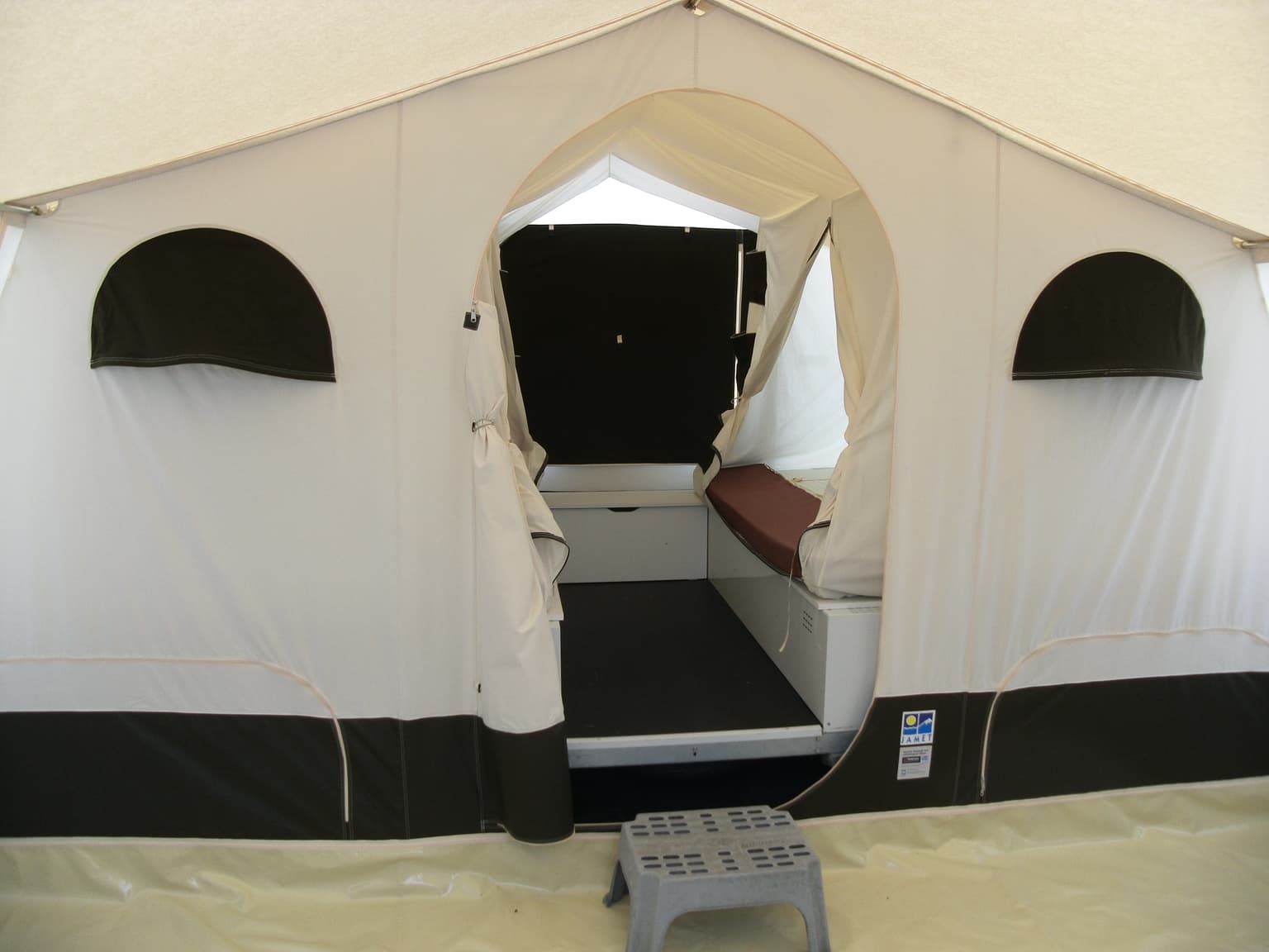 2014 Jamet Dakota GL - SOLD | Black Country Caravans & Camping