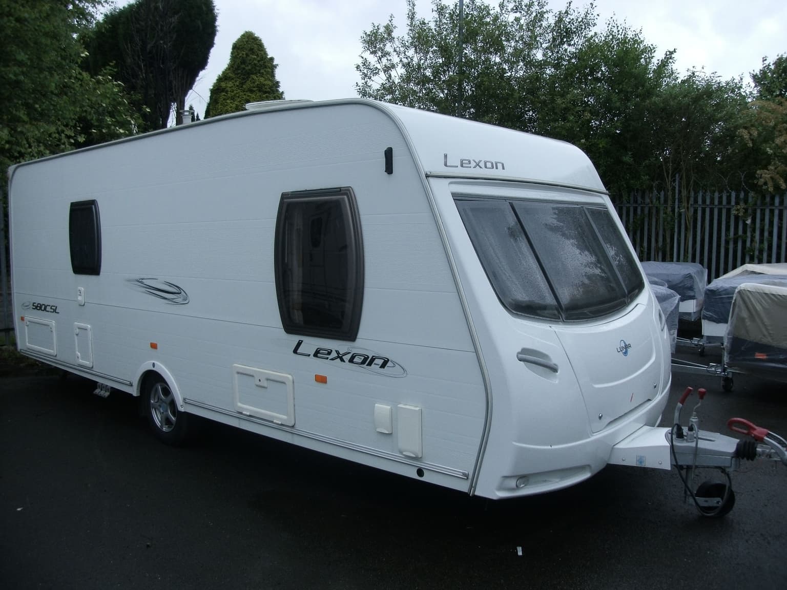 2008 Lunar Lexon 580 CSL - SOLD | Black Country Caravans & Camping
