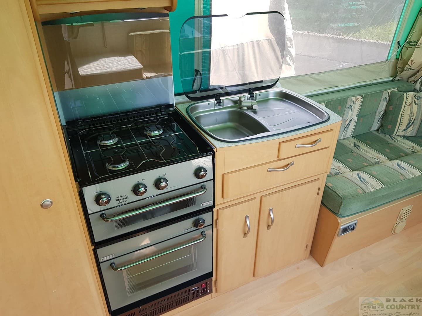 2005 Pennine Pathfinder 600 - SOLD | Black Country Caravans & Camping