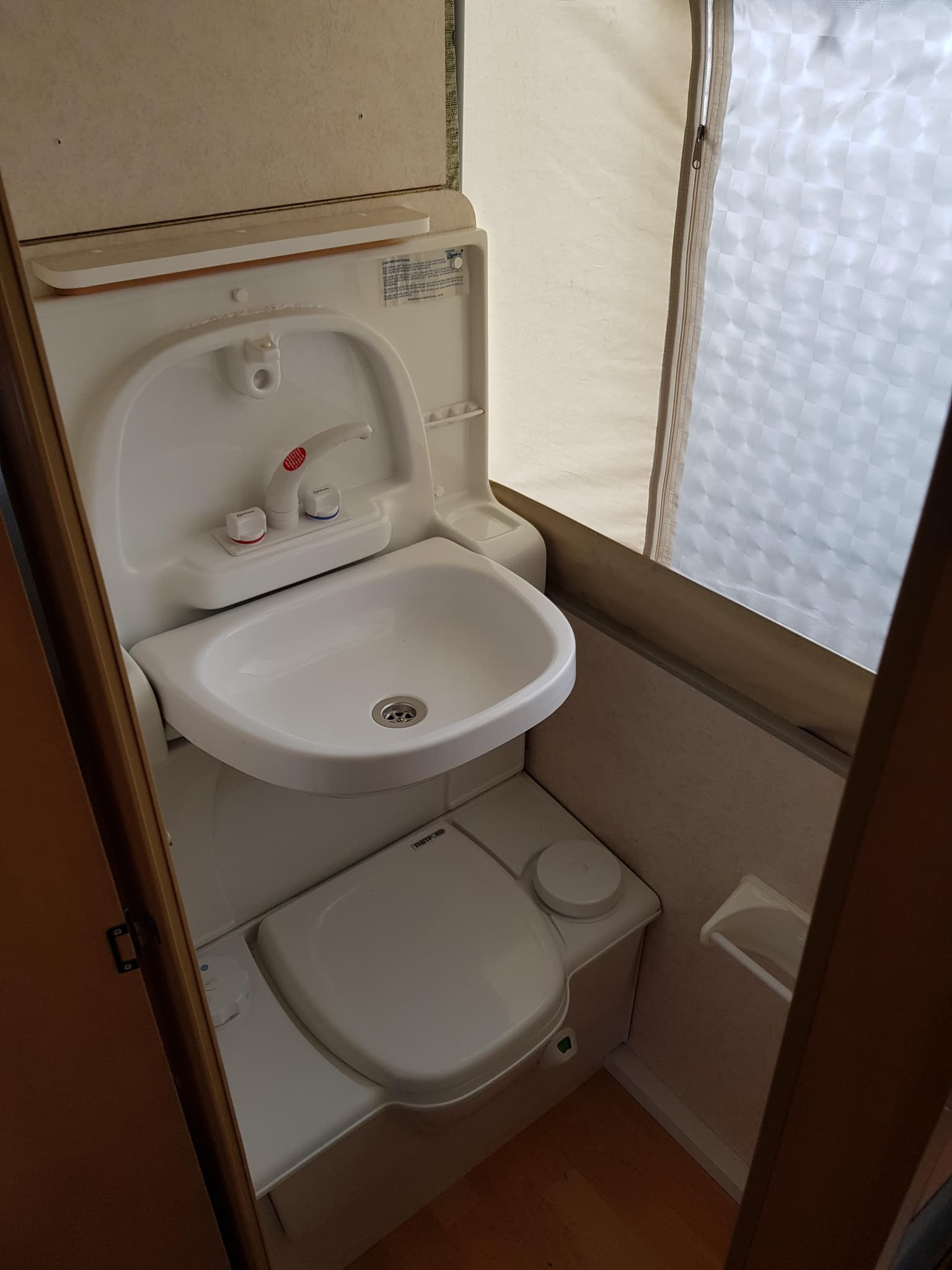 2003 Pennine Pathfinder 600 DL - SOLD | Black Country Caravans & Camping