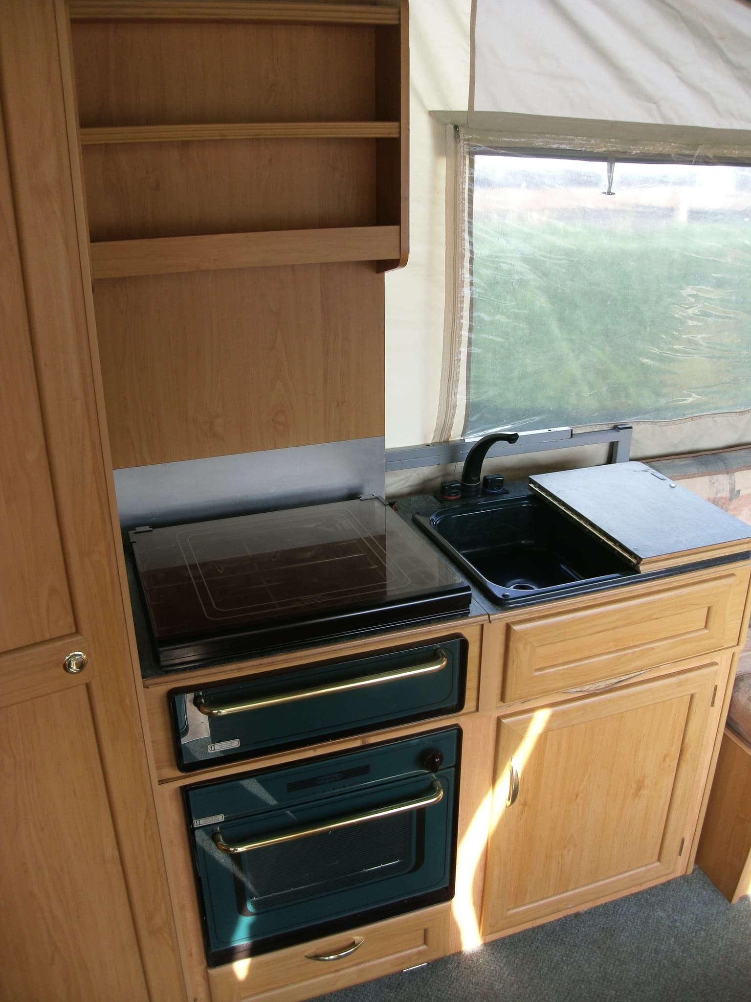 2001 Pennine Pathfinder 600 TC - SOLD | Black Country Caravans & Camping