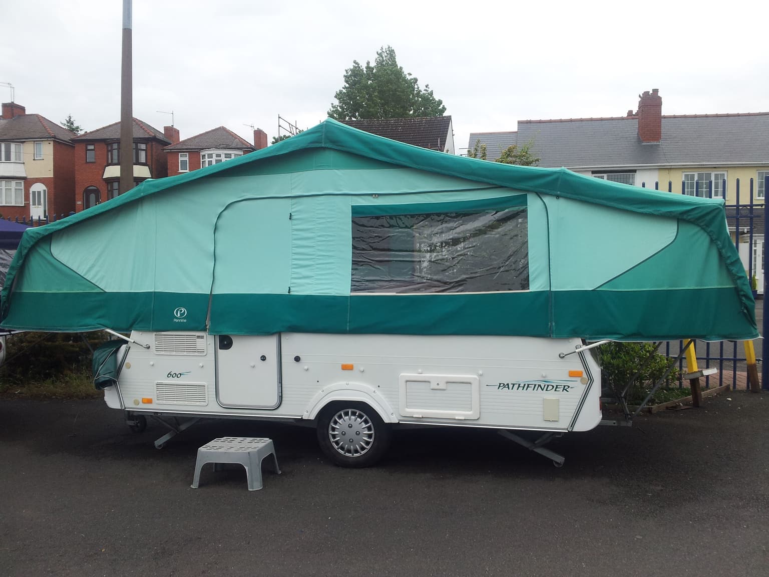 2006 Pennine Pathfinder 600 TC - SOLD | Black Country Caravans & Camping