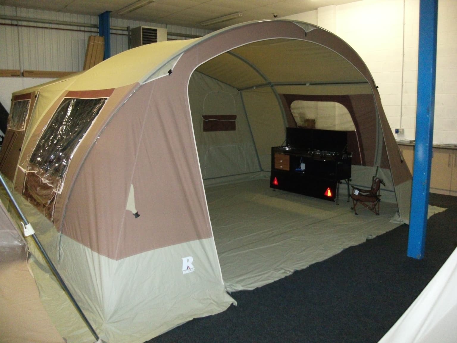 2013 Raclet Safari GL - SOLD | Black Country Caravans & Camping