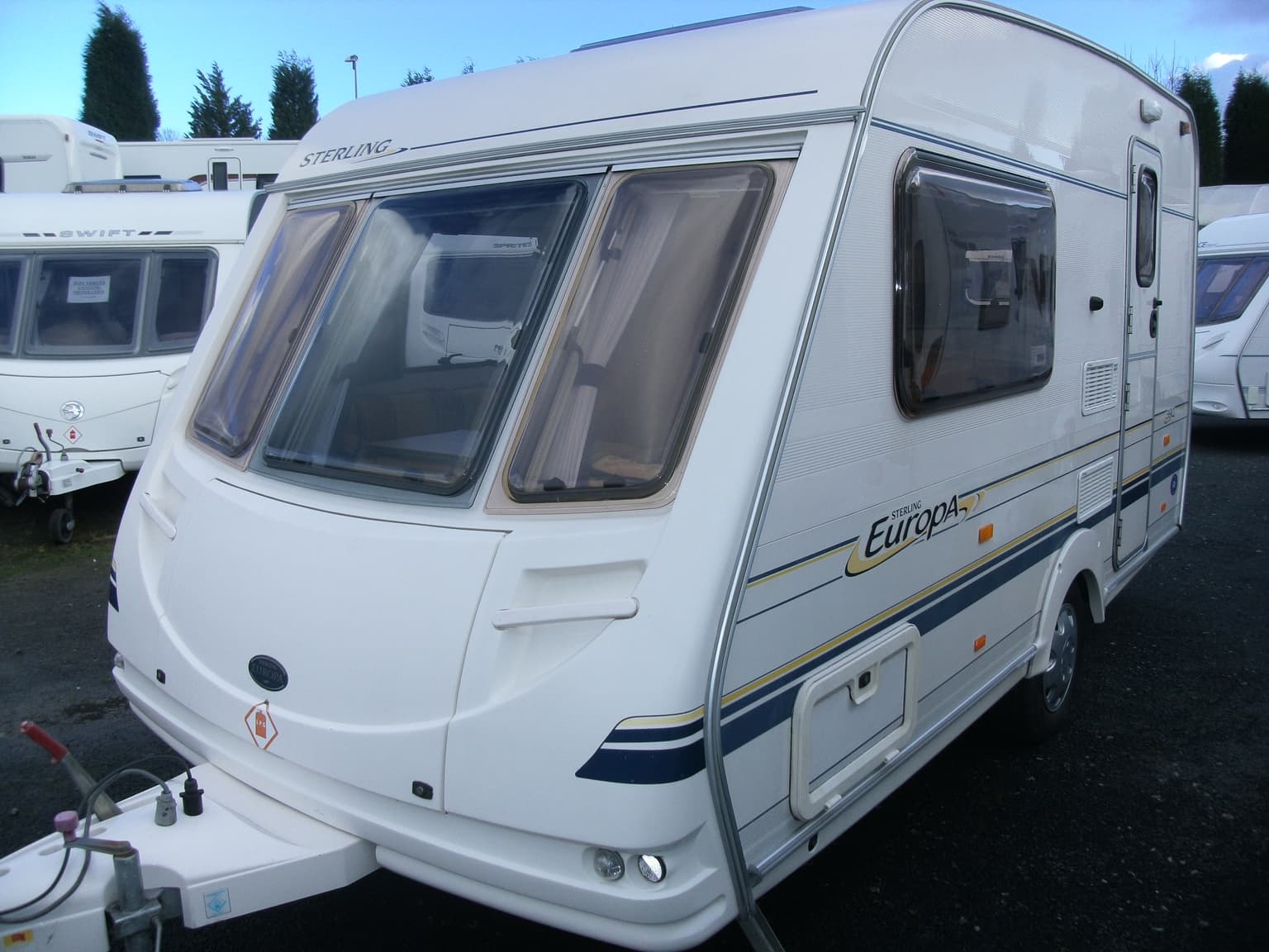 2001 Sterling Europa 390 - SOLD