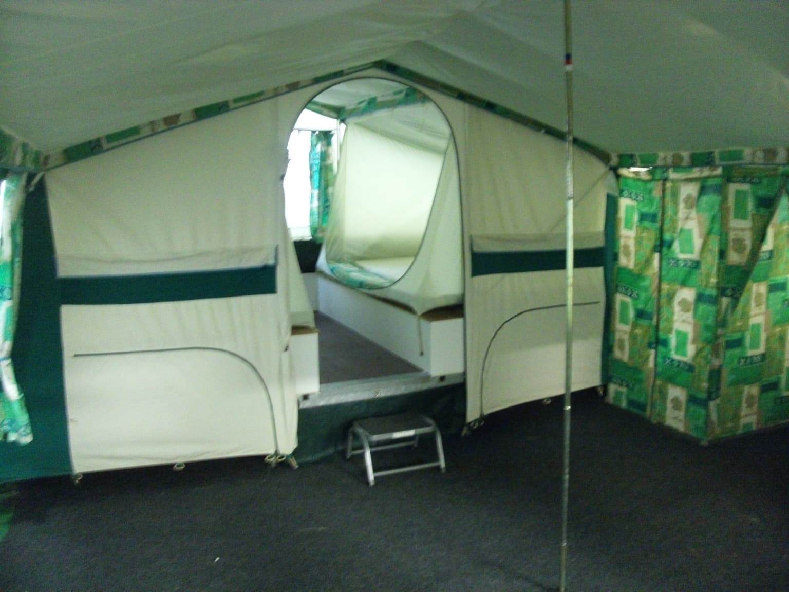 2006 Sunncamp Holiday 350 SE - SOLD | Black Country Caravans & Camping
