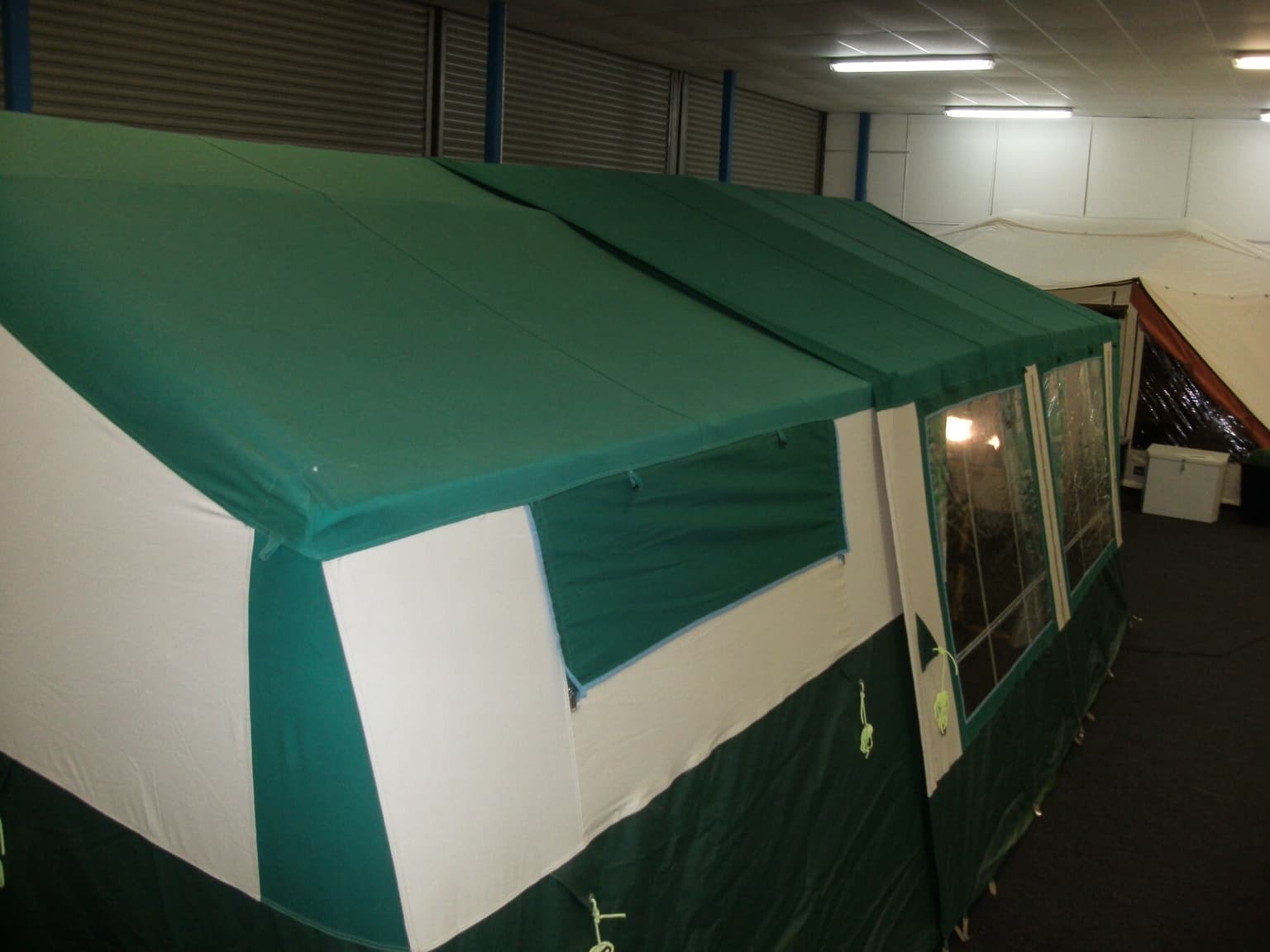 2006 Sunncamp Holiday 350SE - SOLD | Black Country Caravans & Camping