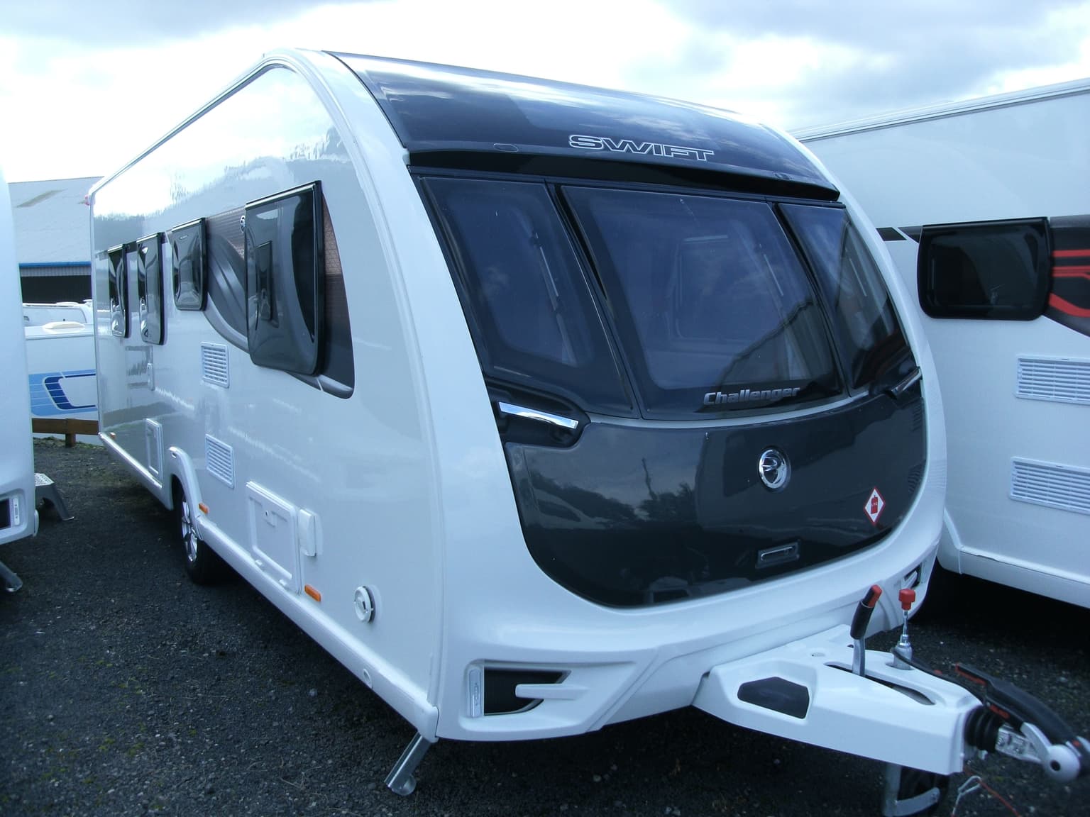 2018 Swift Challenger 560 AL - SOLD | Black Country Caravans & Camping
