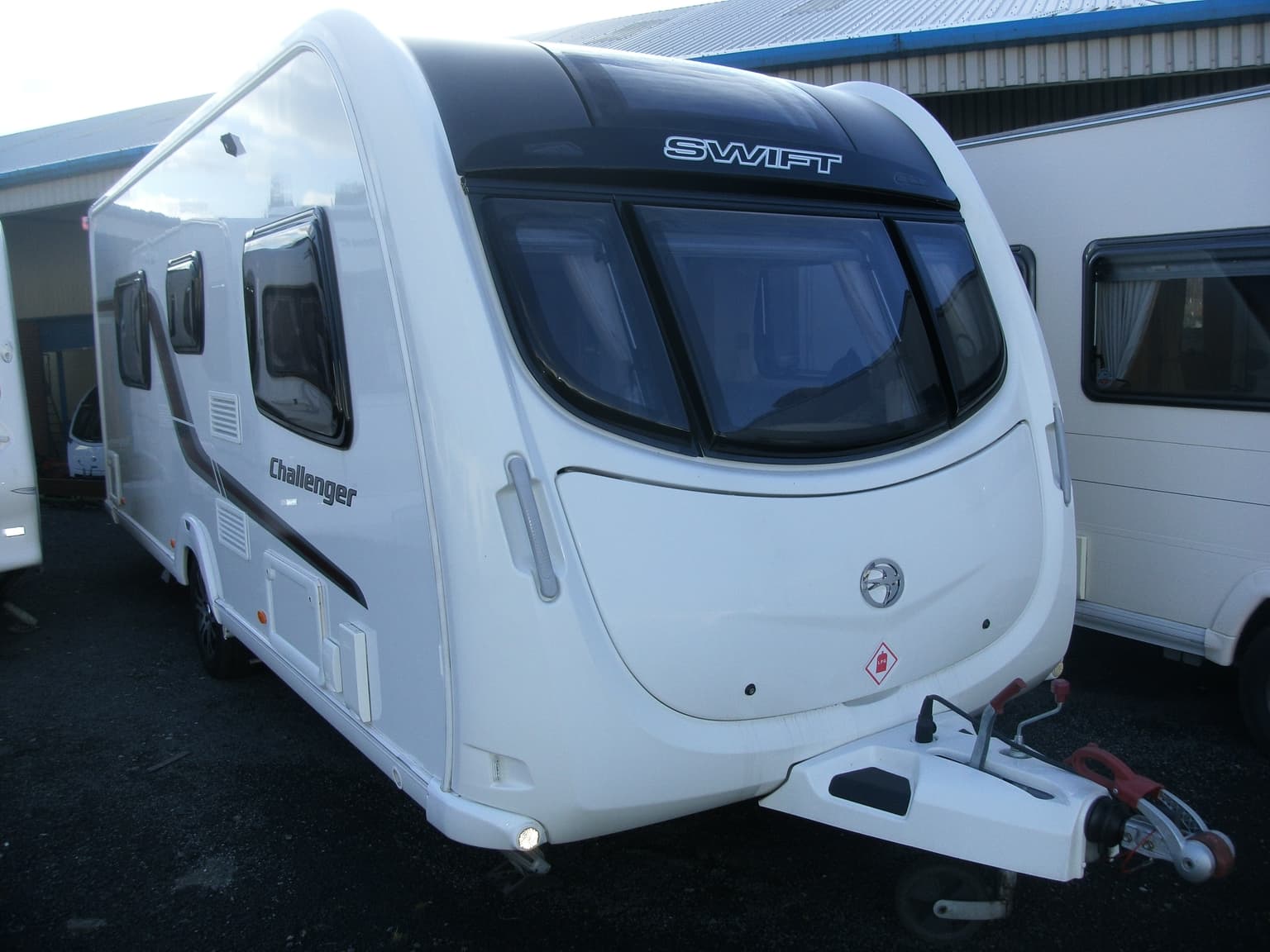 2011 Swift Challenger 565 SR - SOLD | Black Country Caravans & Camping