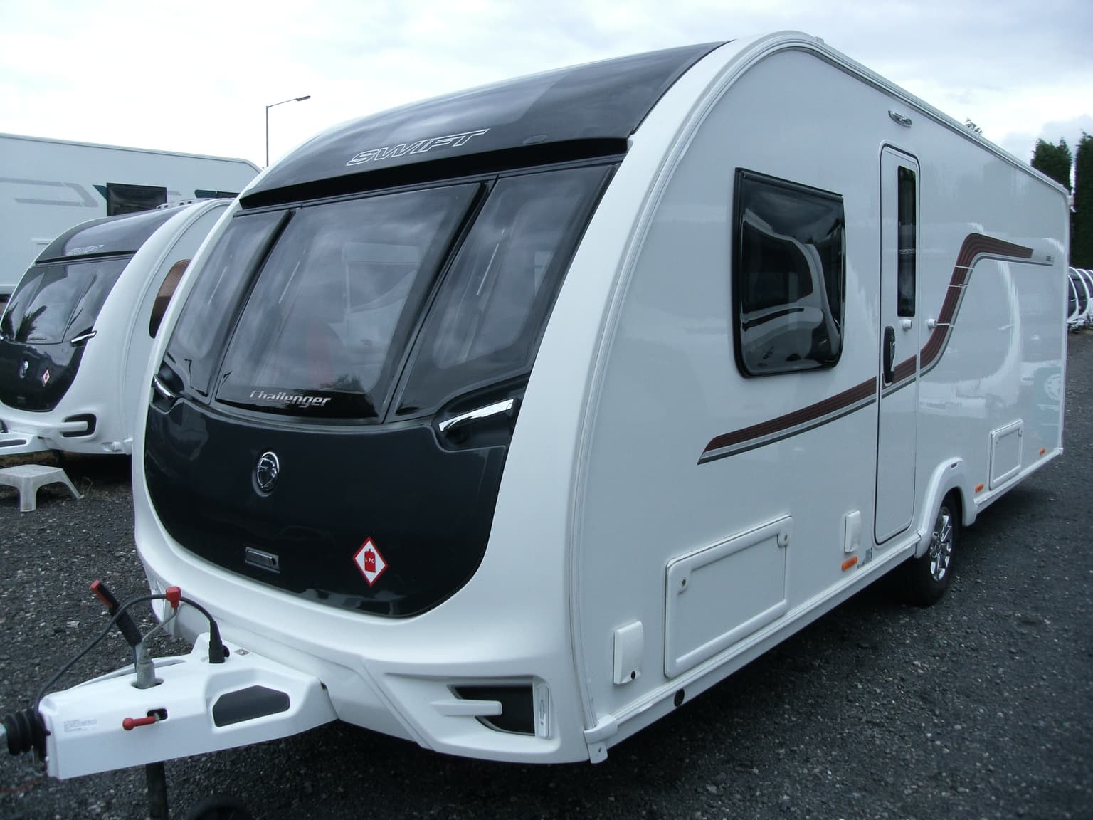 2017 Swift Challenger 580 AL - SOLD | Black Country Caravans & Camping