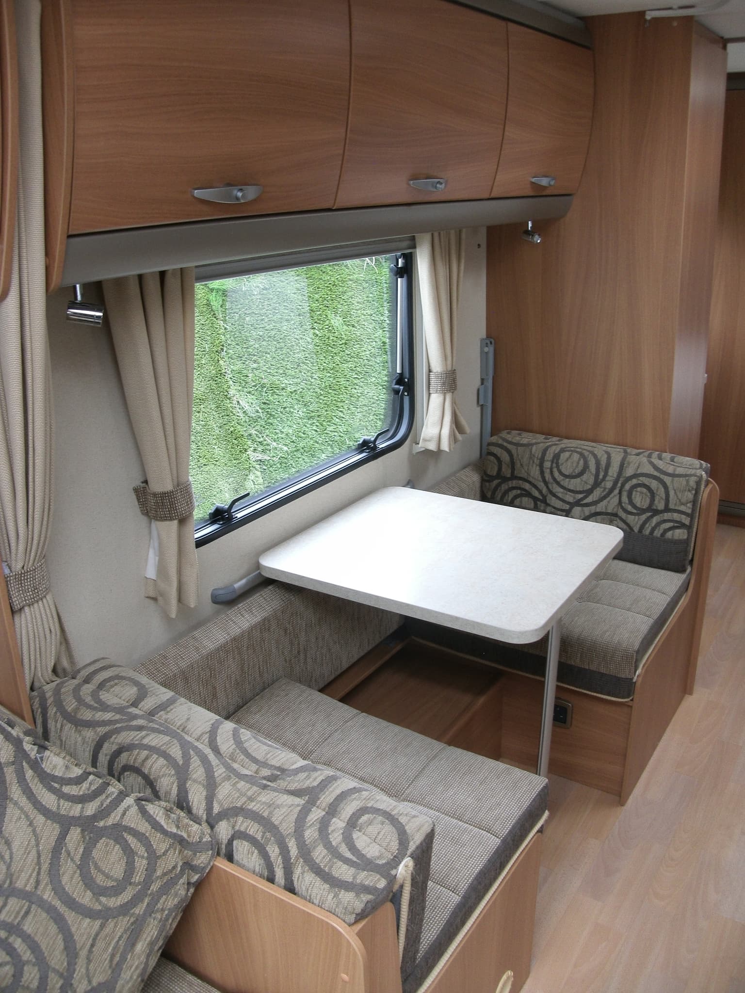 2010 Swift Challenger 625 - SOLD | Black Country Caravans & Camping