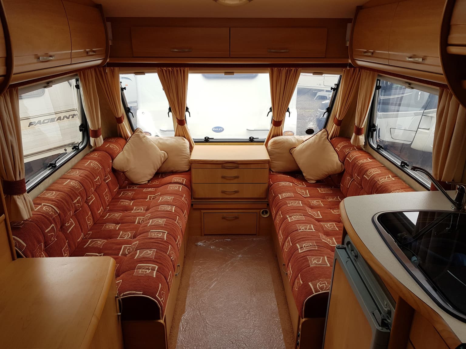 2004 Swift Charisma 570 - SOLD