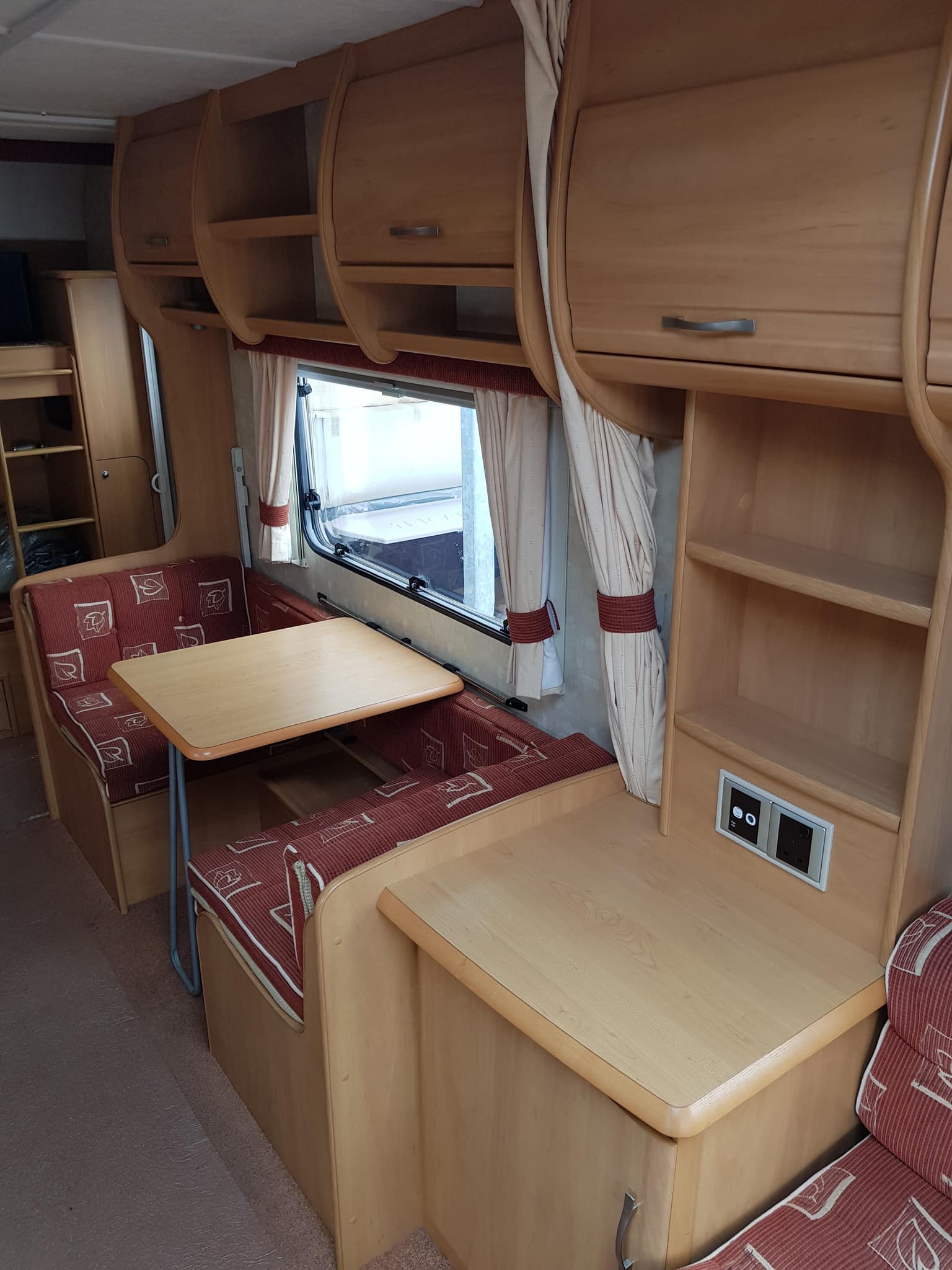 2004 Swift Charisma 570 - SOLD