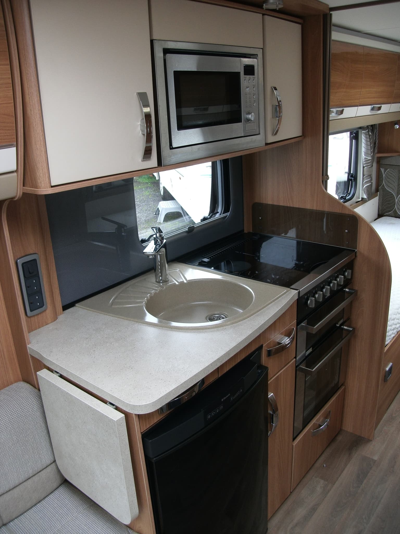 2014 Swift Conqueror 565 - SOLD
