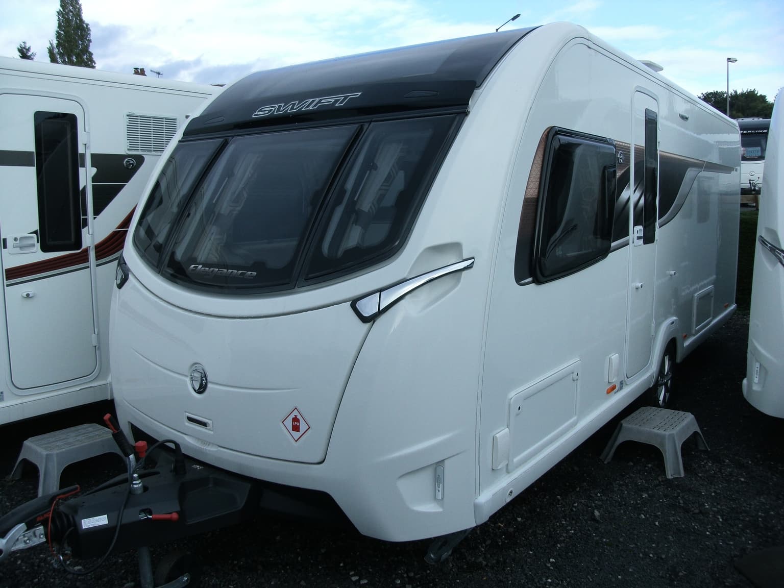 2018 Swift Elegance 580 - SOLD | Black Country Caravans & Camping