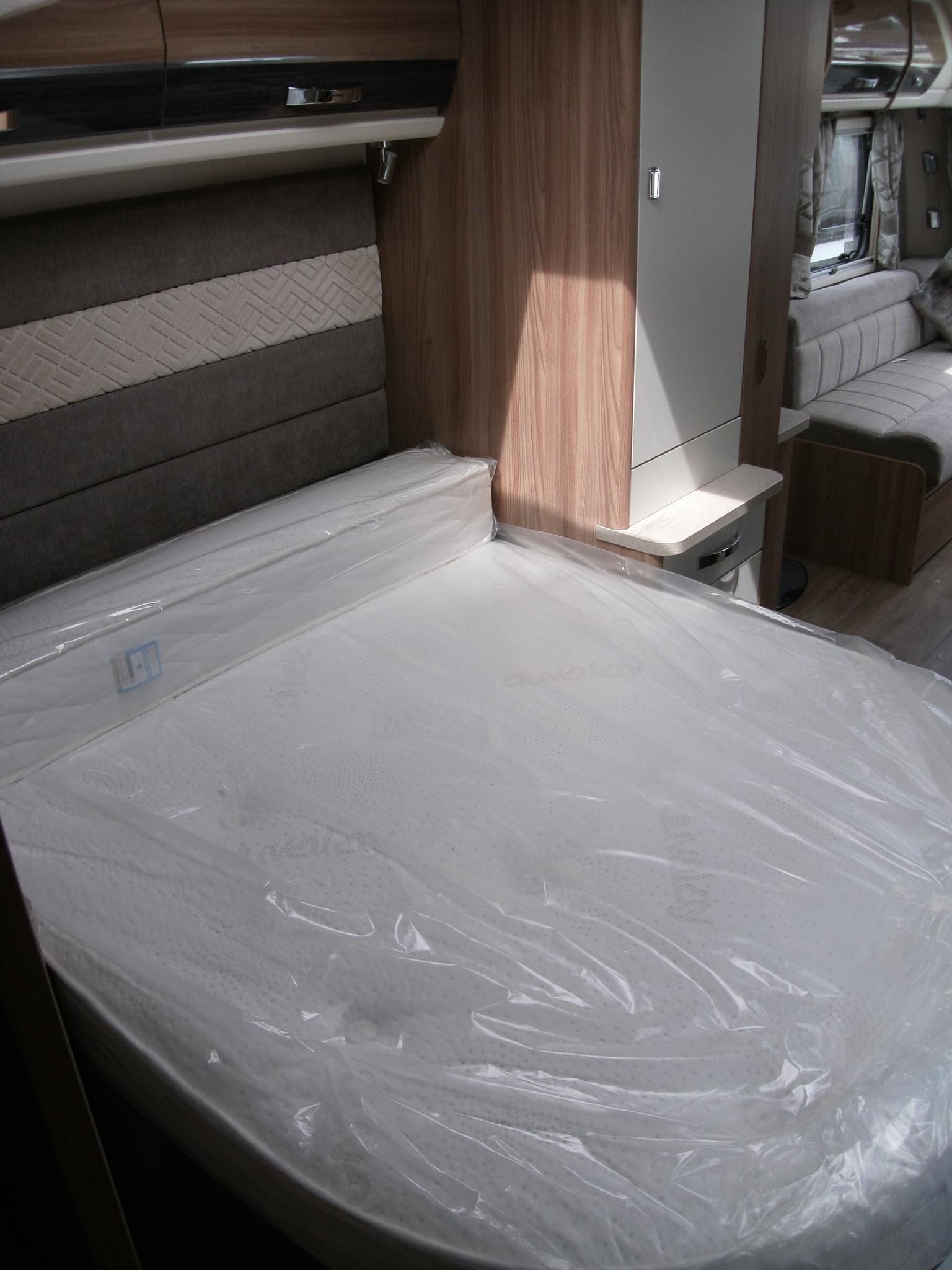 2017 Swift Elegance 580 - SOLD | Black Country Caravans & Camping