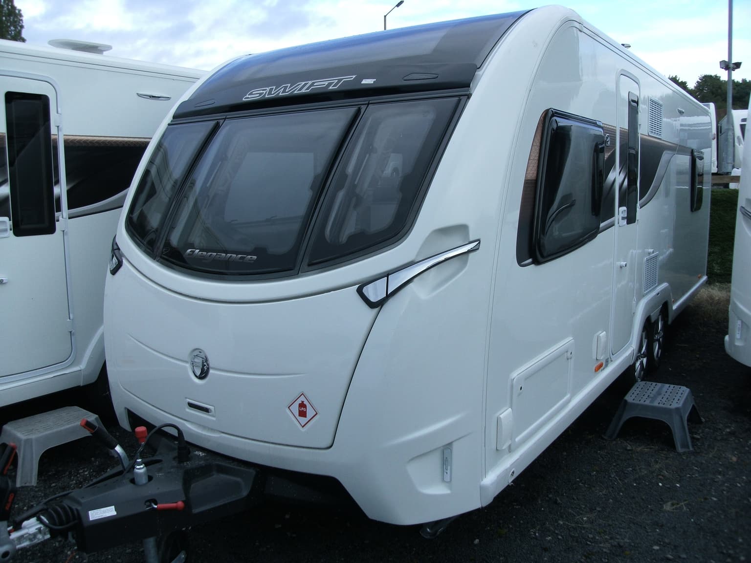 2018 Swift Elegance 650 - SOLD | Black Country Caravans & Camping